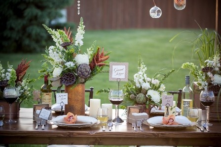 Create the perfect rustic venue for your autumn party - Co-Ordination ...