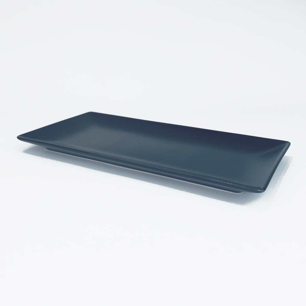 BLACK RECTANGULAR PLATE - Co-Ordination Event Hire